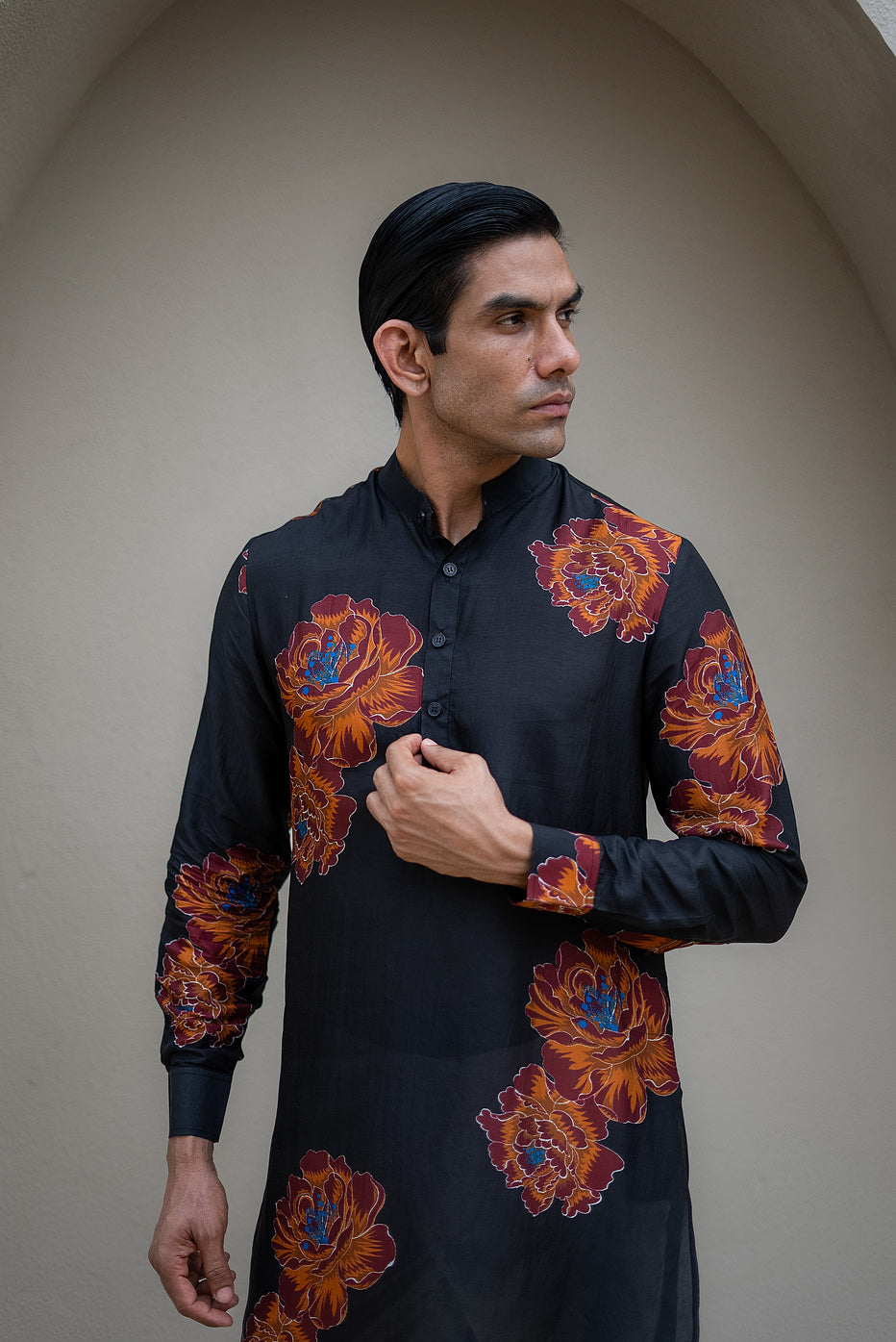 Floral Bliss Black Ganganagery Kurta – QB - QUINTESSENTIAL BASICS