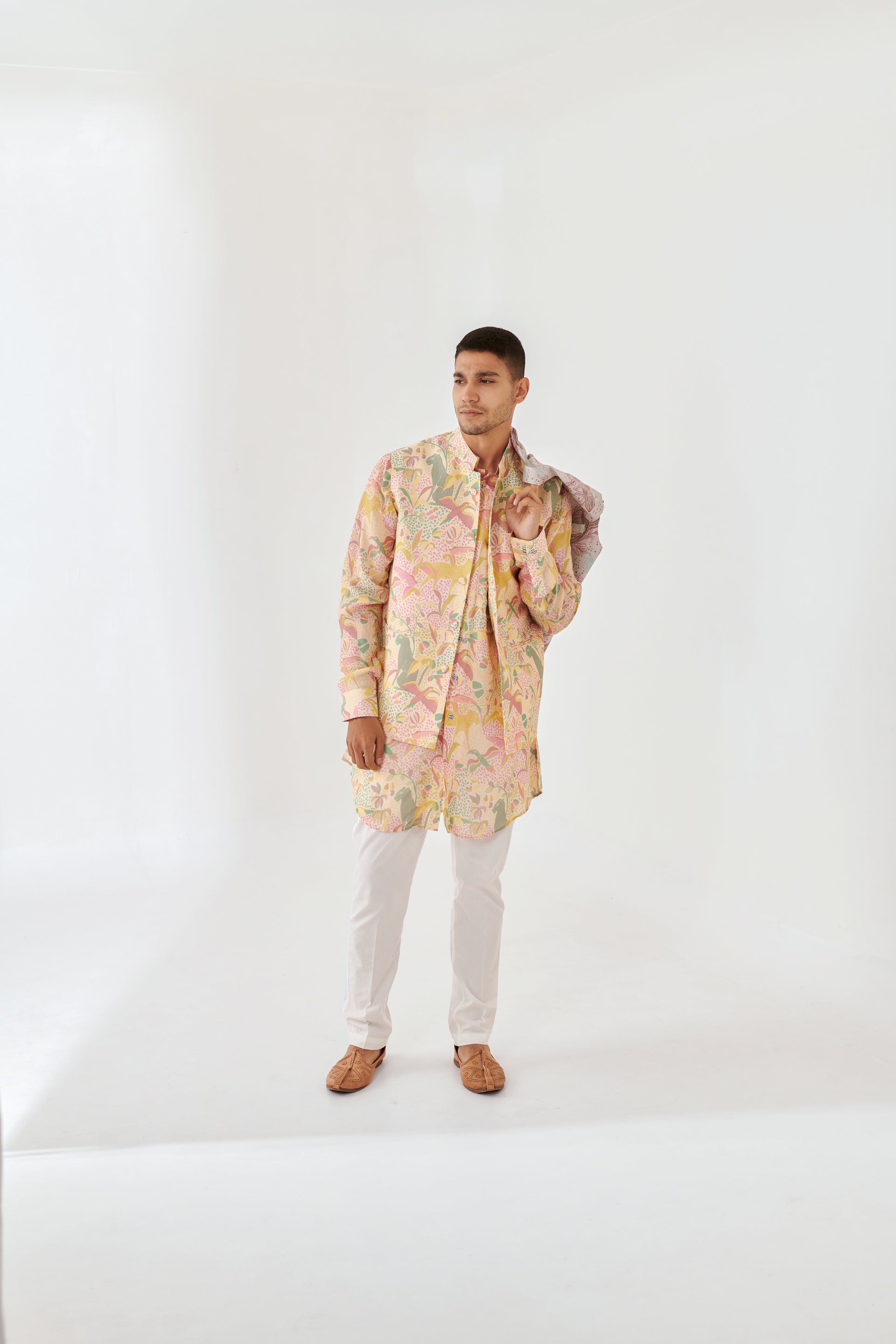 Shaye Cream Floral Kurta Bandi Set – QB - QUINTESSENTIAL BASICS